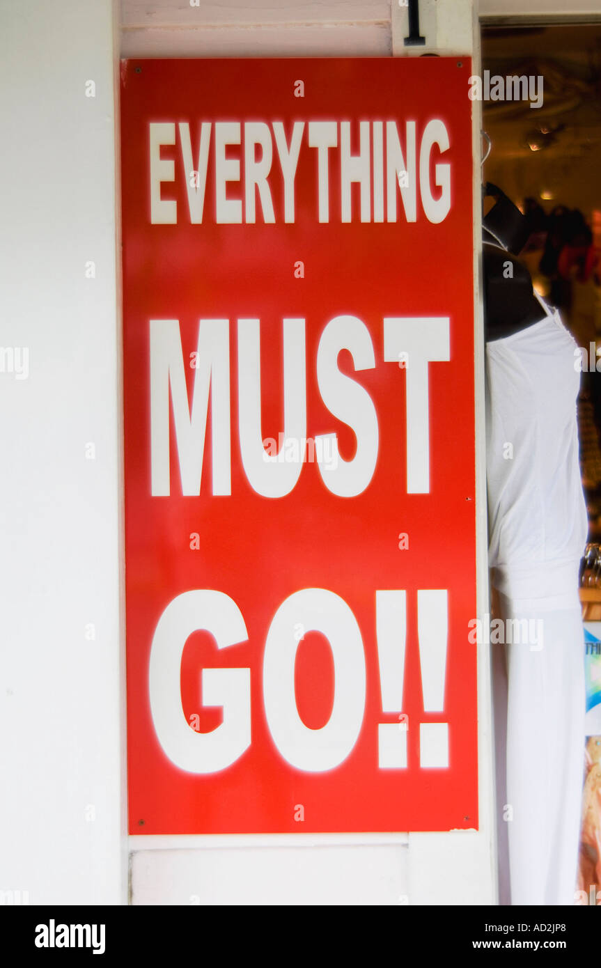 Clearance everything go sign hi-res stock photography and images - Alamy