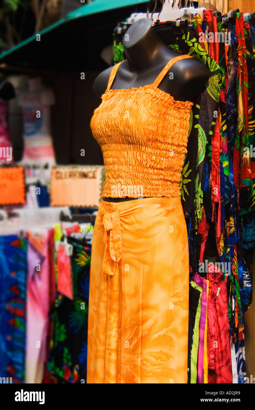 Wrap around cloth hi-res stock photography and images - Alamy