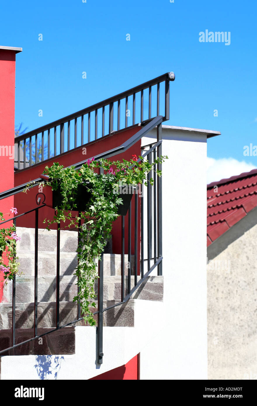 Exterior metal staircase hi-res stock photography and images - Alamy