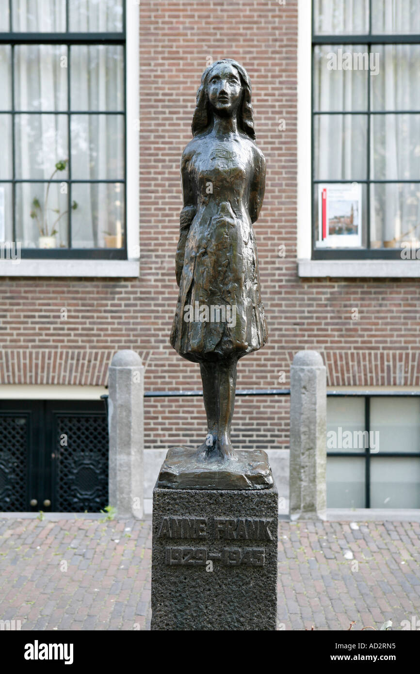 Sculpture of Anne Frank, around the corner of the Anna Frank House in ...