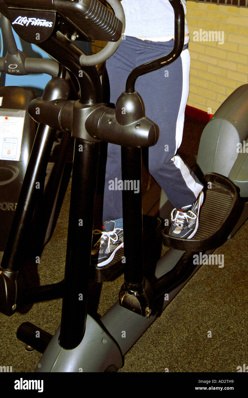 Machine movements hi-res stock photography and images - Alamy