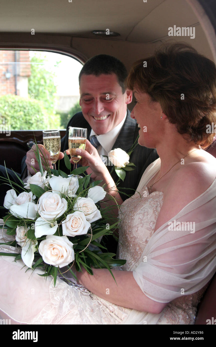Old fashioned just married car hi-res stock photography and images - Alamy