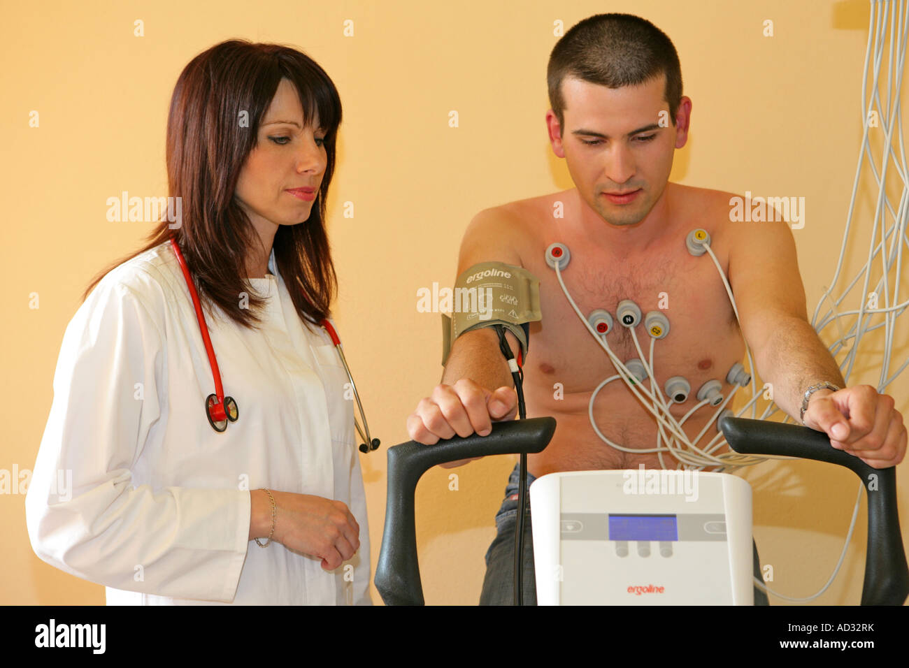Ecg stress test hi-res stock photography and images - Alamy