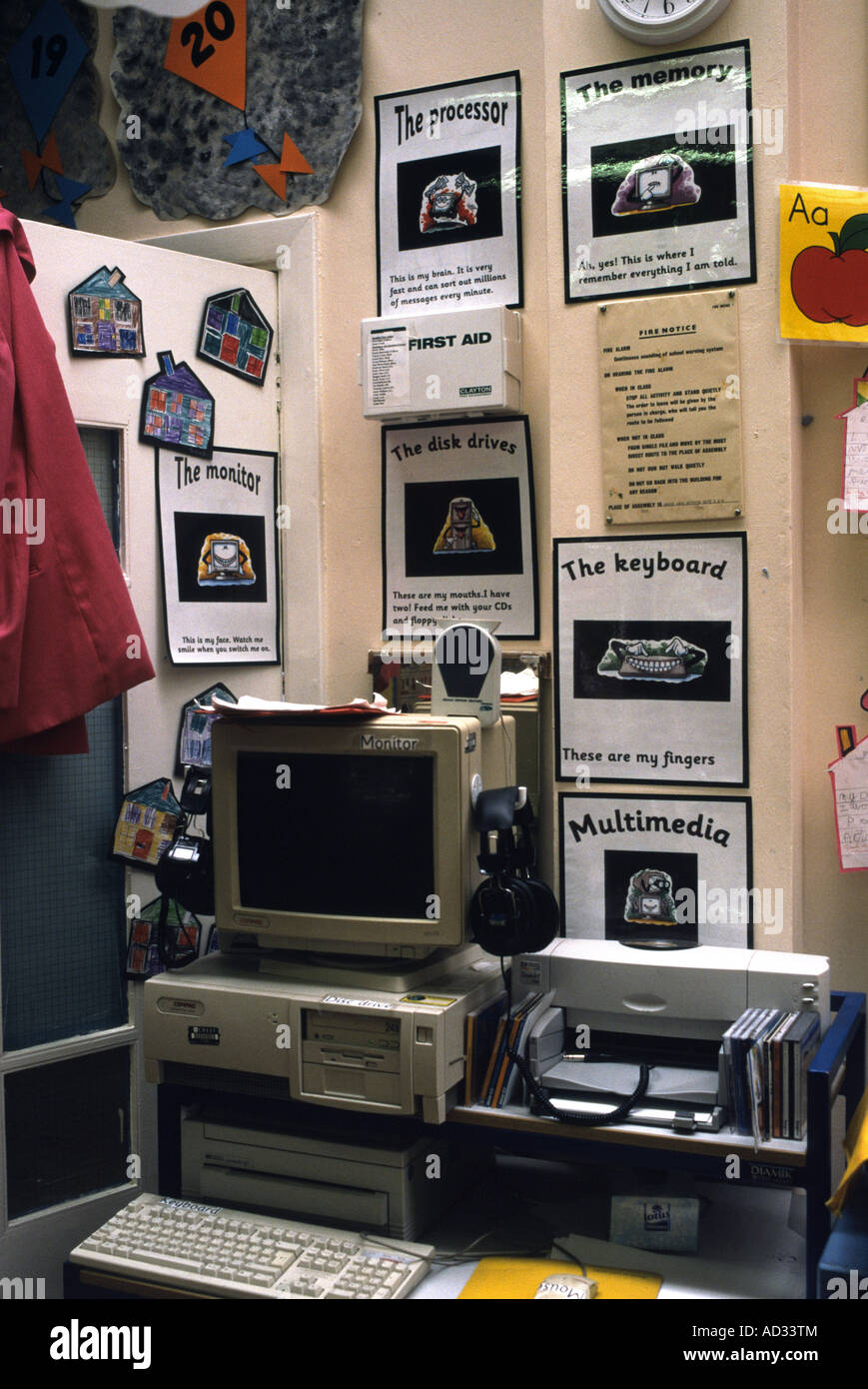 Primary school IT corner Stock Photo - Alamy