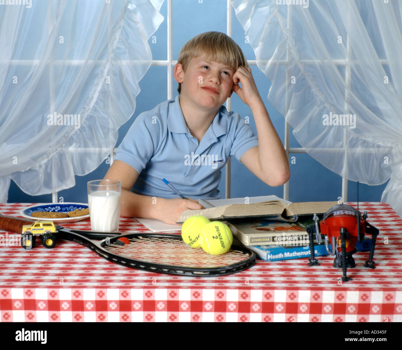 Boy face quizzical hi-res stock photography and images - Alamy