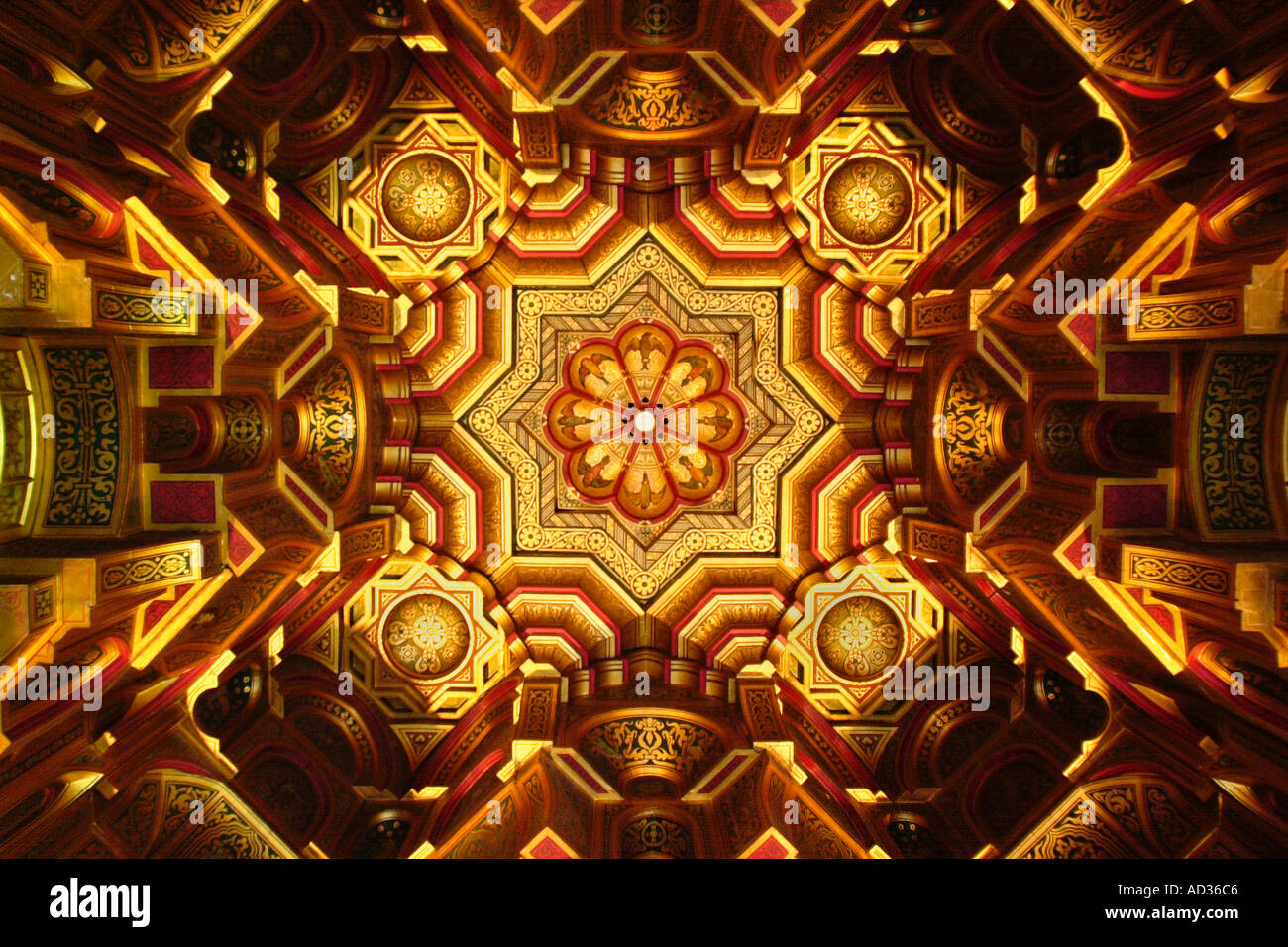 Heraldic ceiling hi-res stock photography and images - Alamy