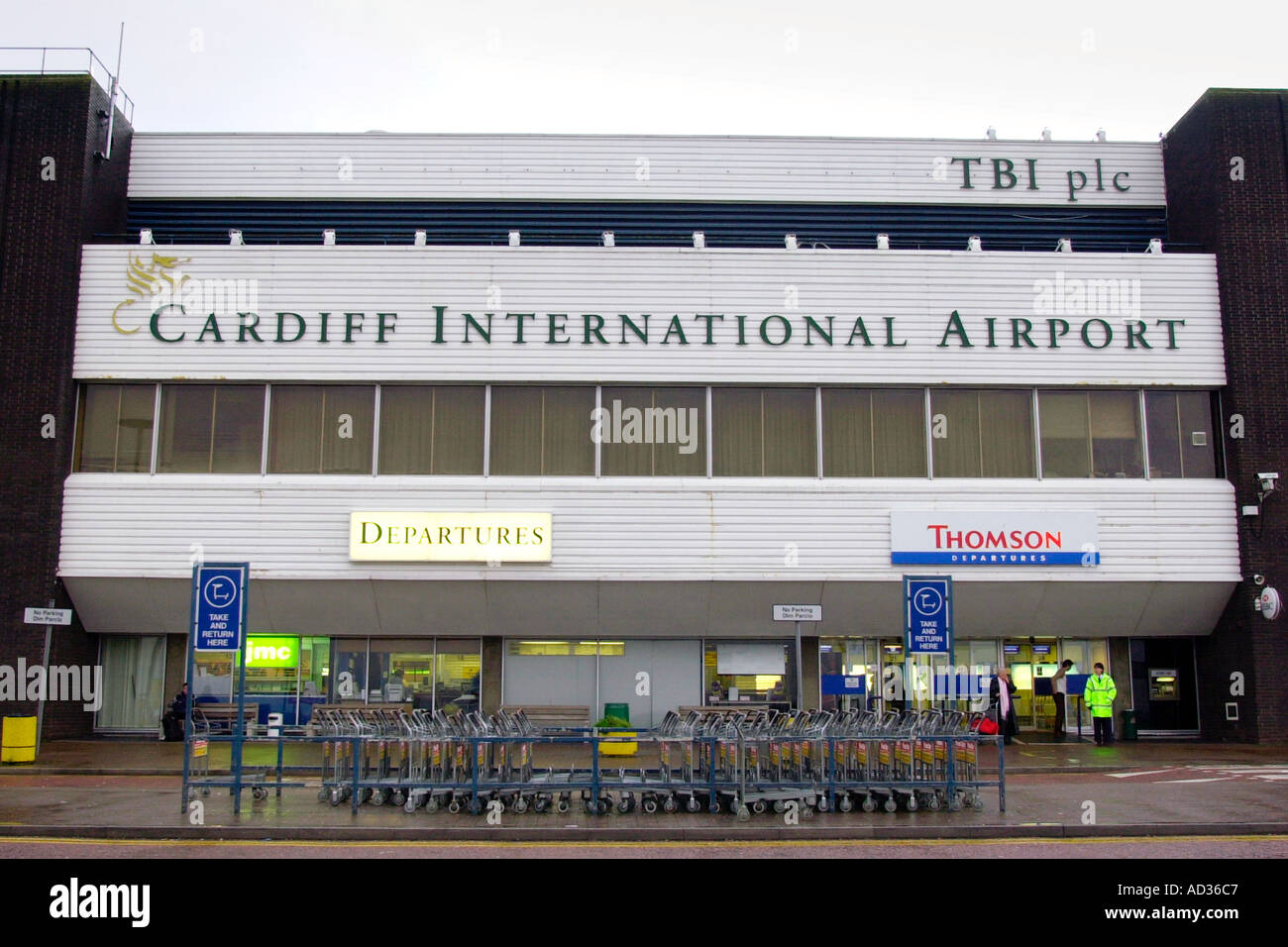 Cardiff Airport High Resolution Stock Photography and Images - Alamy