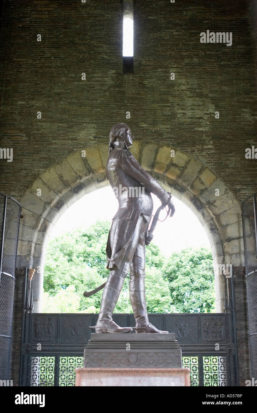 Monument to George at Washington's Headquarters Newburgh New York ...