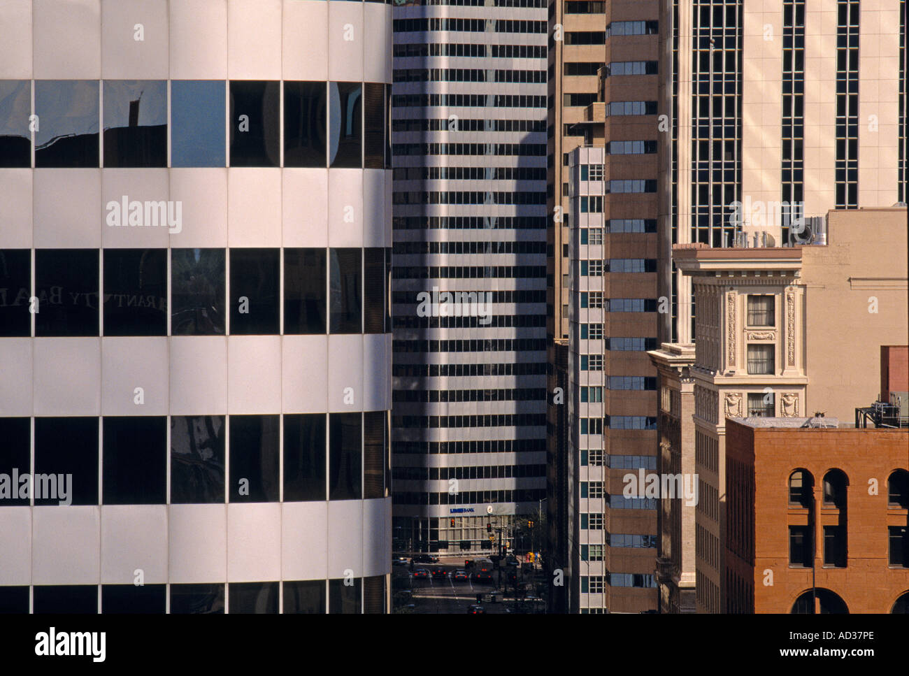 17th street in denver downtown hi-res stock photography and images - Alamy