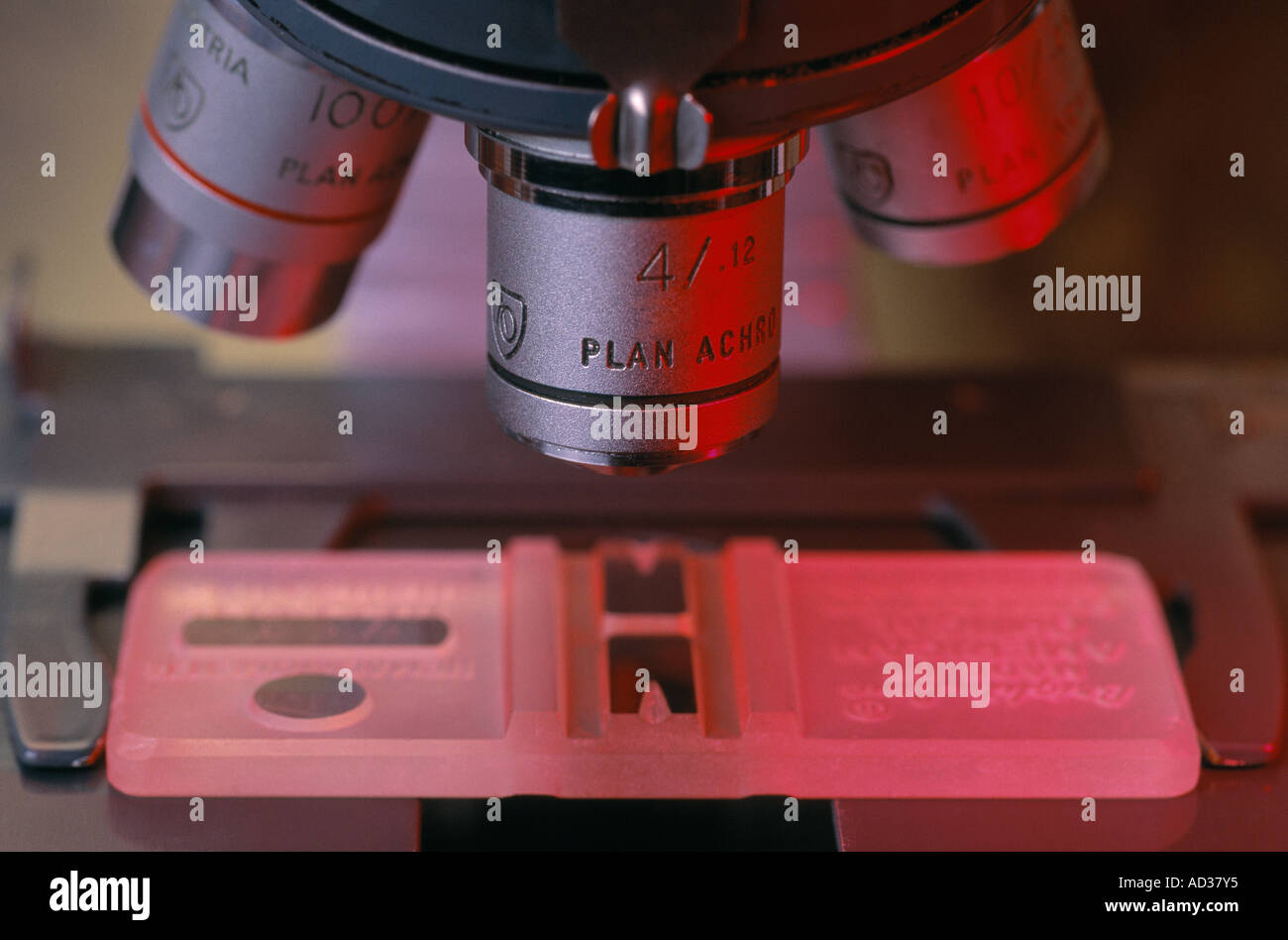 Slide reveal hi-res stock photography and images - Alamy