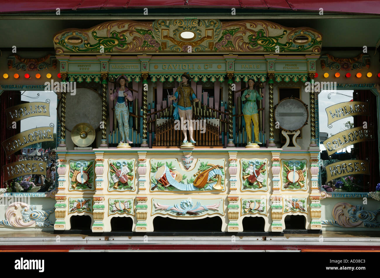 Steam organ hi-res stock photography and images - Alamy