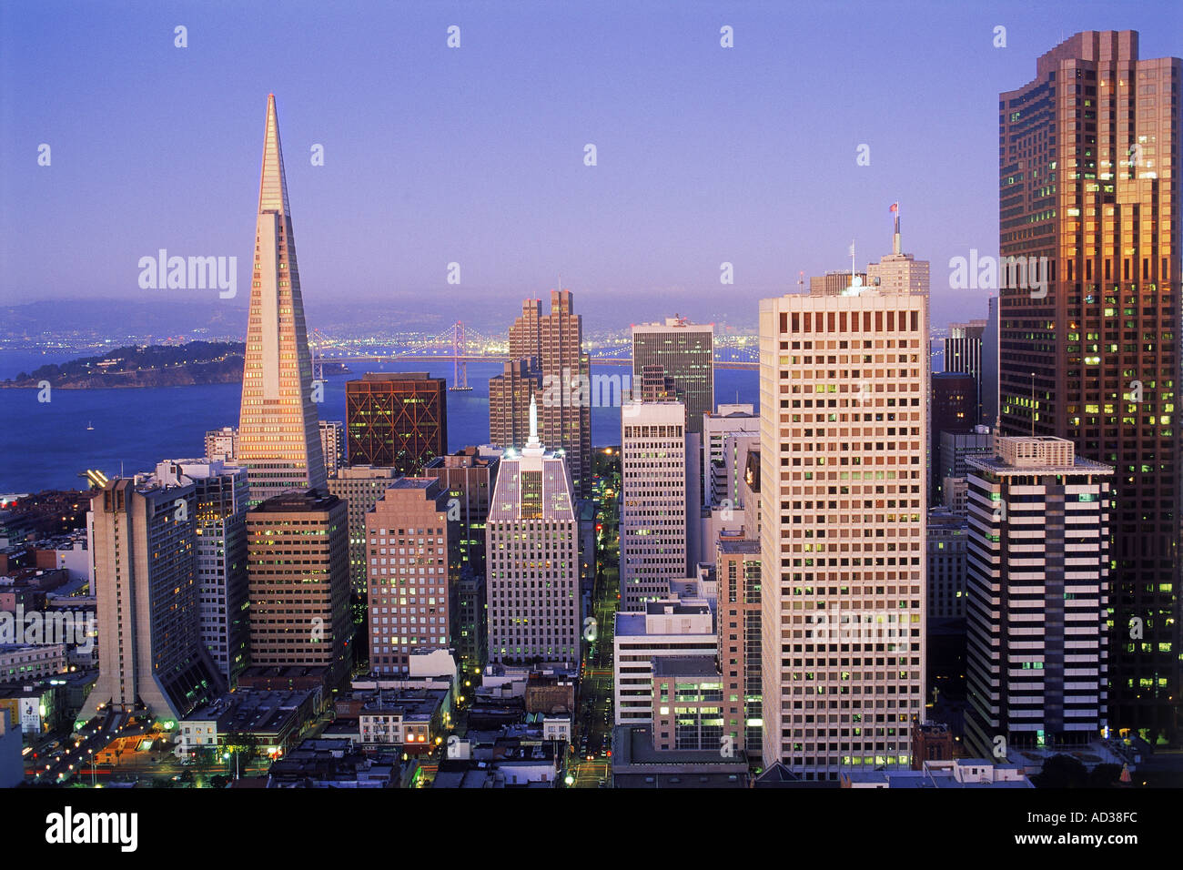 TransAmerica Pyramid and Oakland Bay Bridge with San Francisco skyline ...