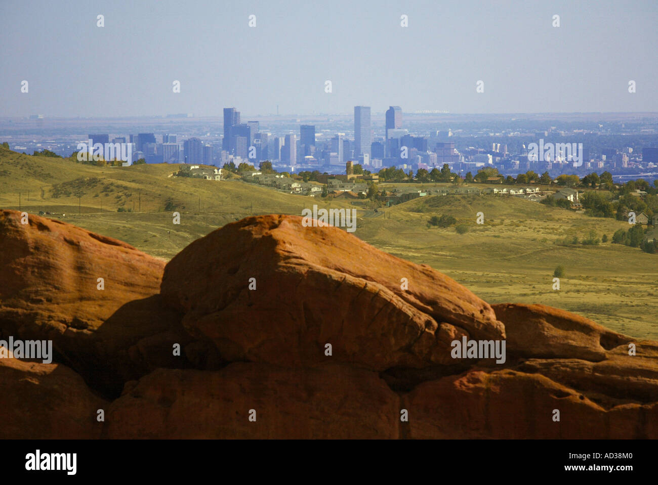 Red rocks denver skyline hi-res stock photography and images - Alamy
