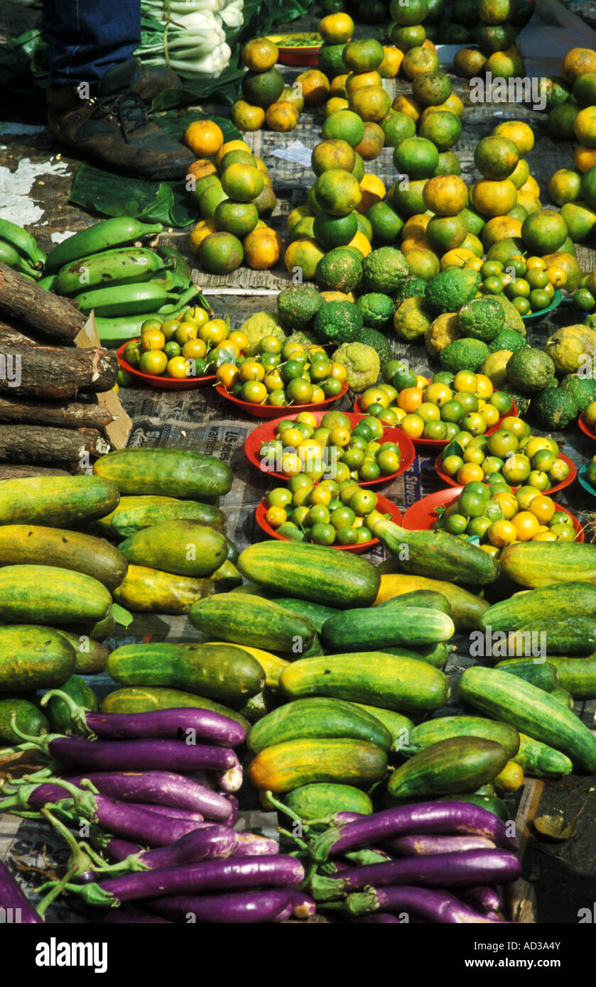 Produce suva market fiji hi-res stock photography and images - Alamy