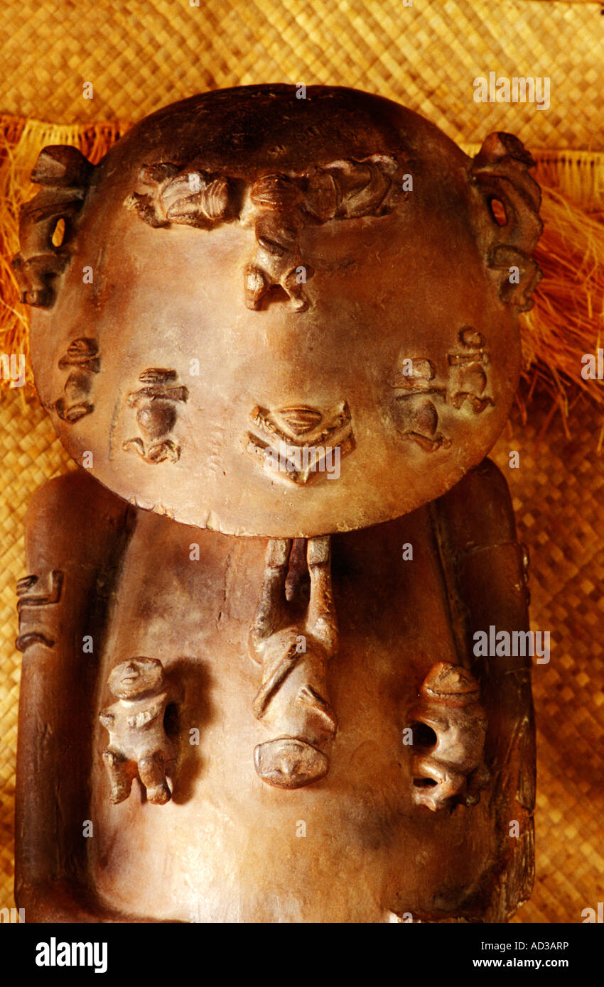 tiki a'a, moerai museum, rurutu, tahiti Stock Photo - Alamy