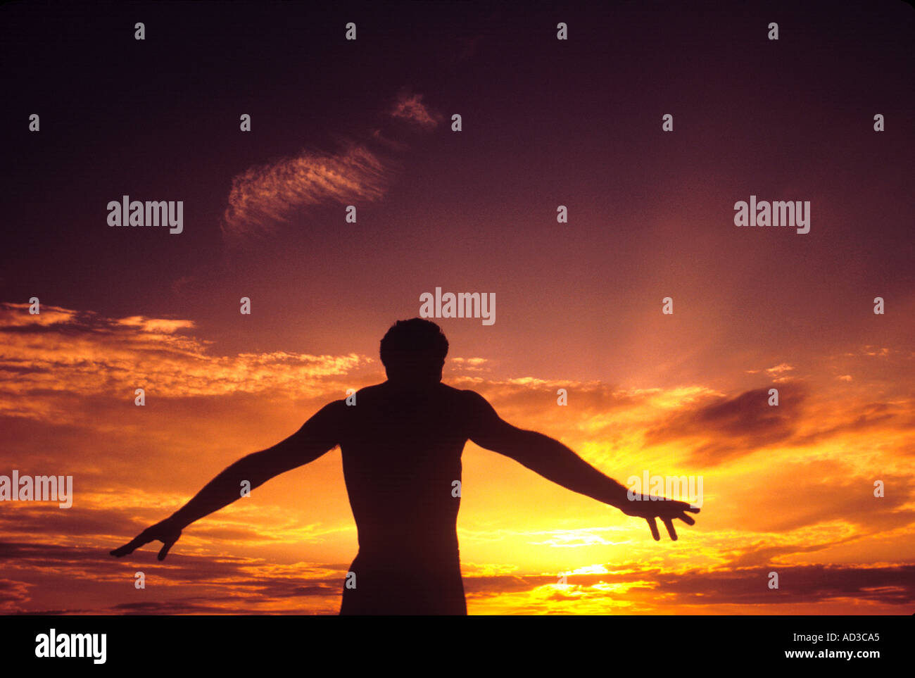 Man arms out hi-res stock photography and images - Alamy