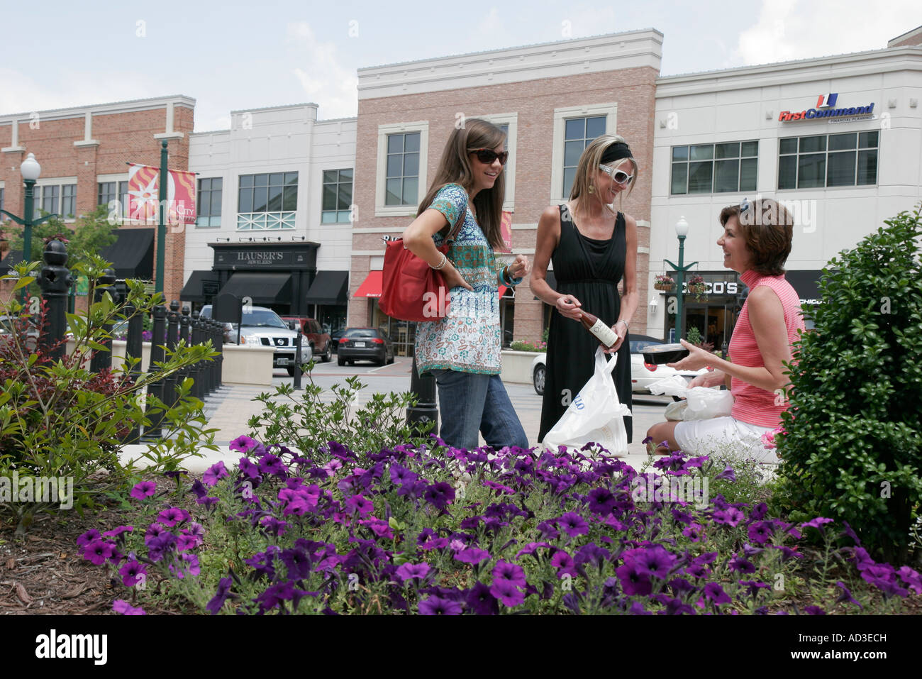 News consumer flower hi-res stock photography and images - Alamy