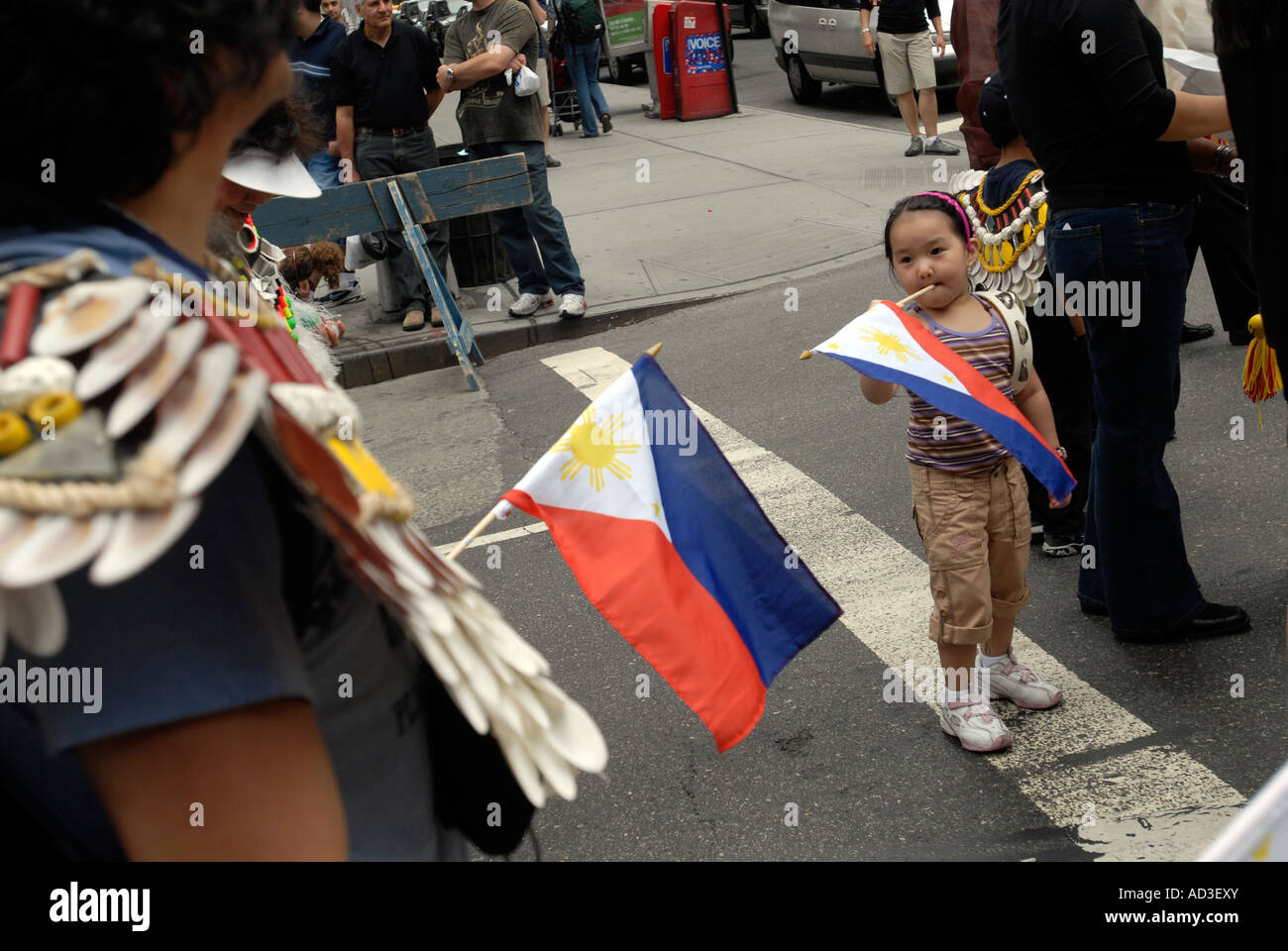 Filipino Americans march in the Philippines Independence Day Parade on ...