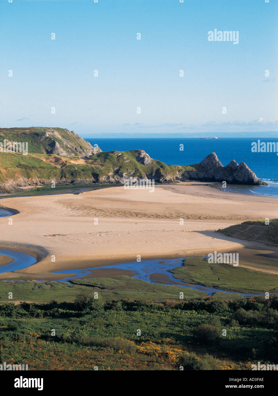 Three cliff bay gower celtic hi-res stock photography and images - Alamy