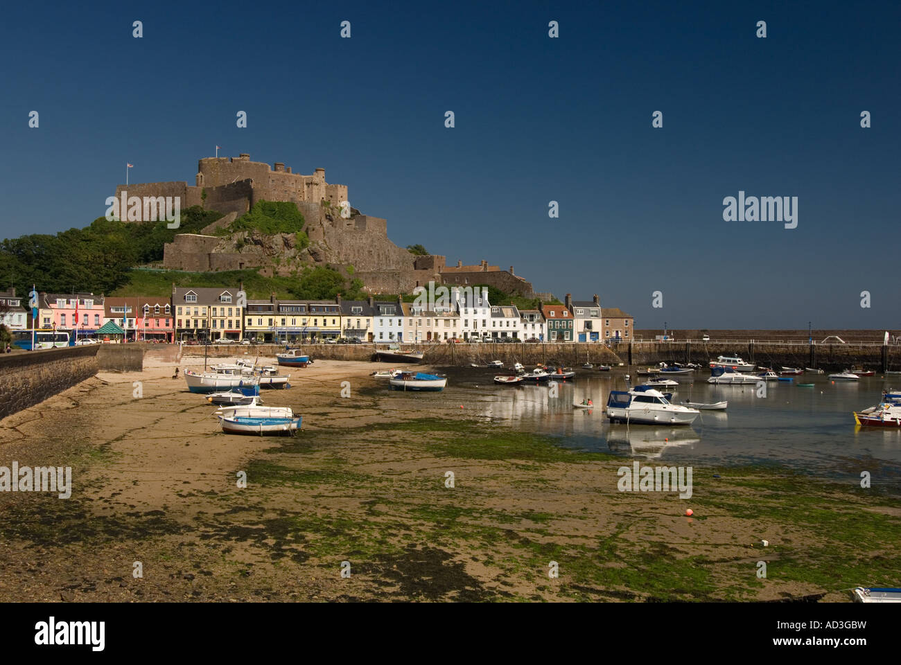 Grouville hi-res stock photography and images - Alamy
