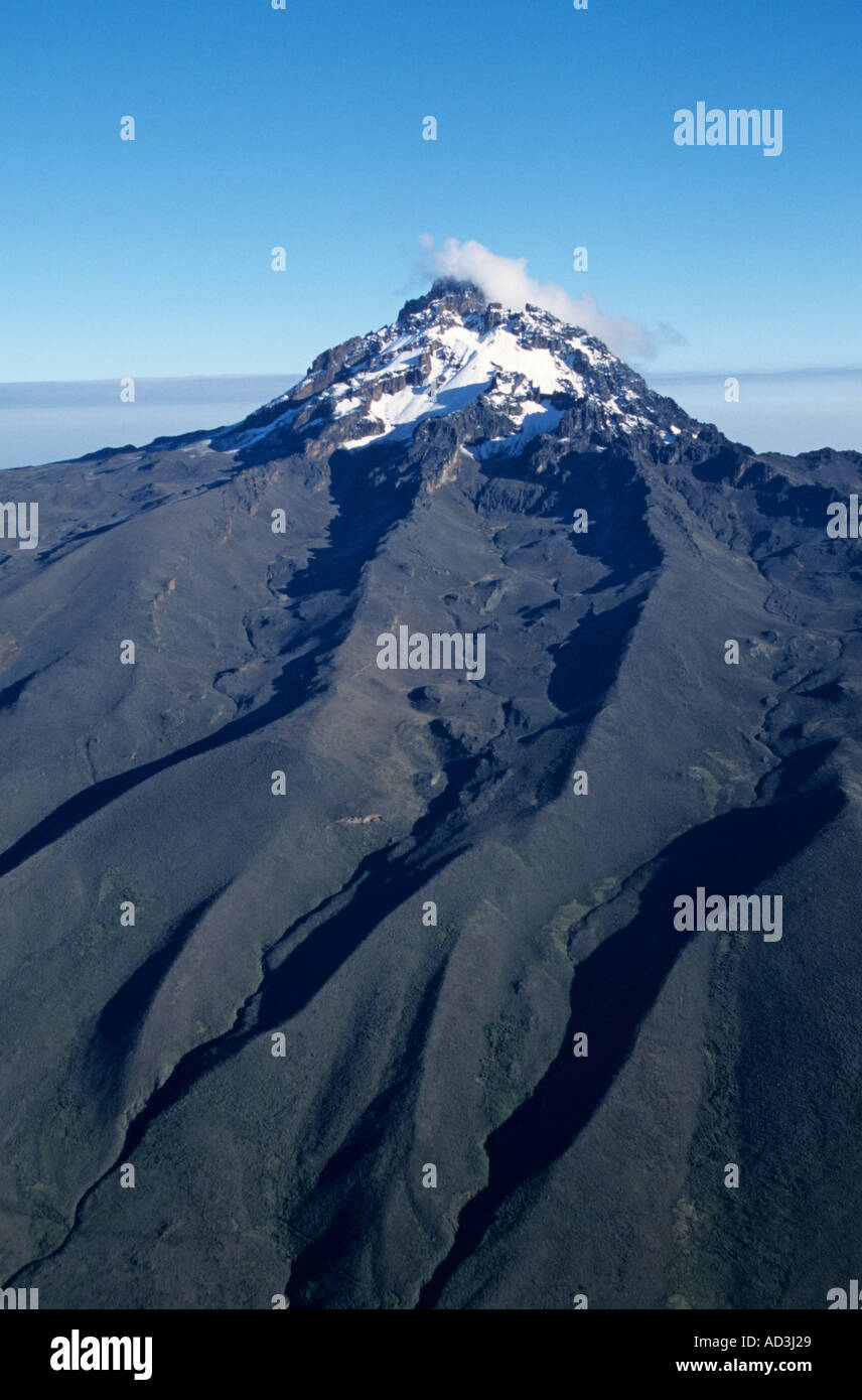 Mawenzi tansania kilimanjaro hi-res stock photography and images - Alamy