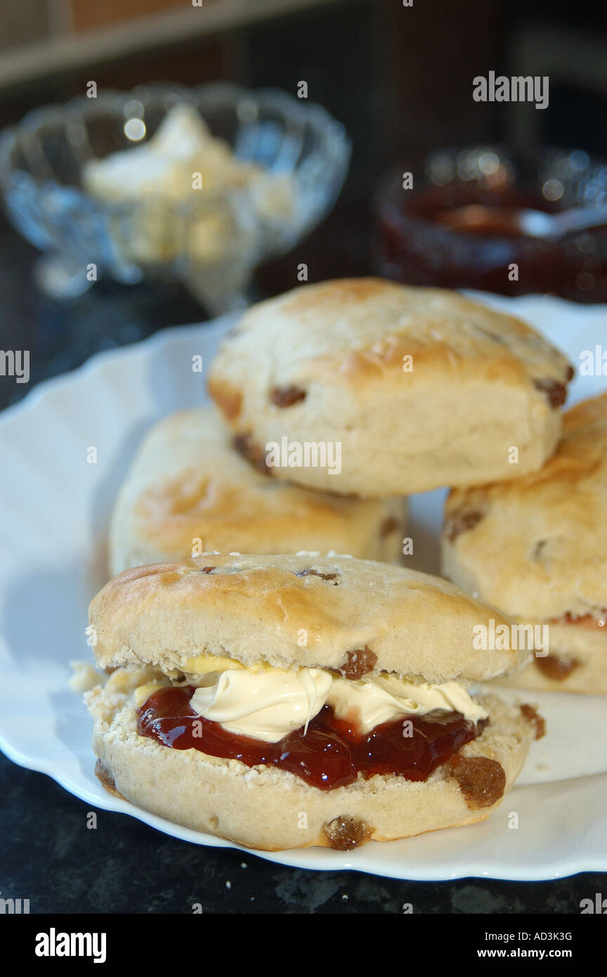 Cornish Cream Tea Stock Photo - Alamy