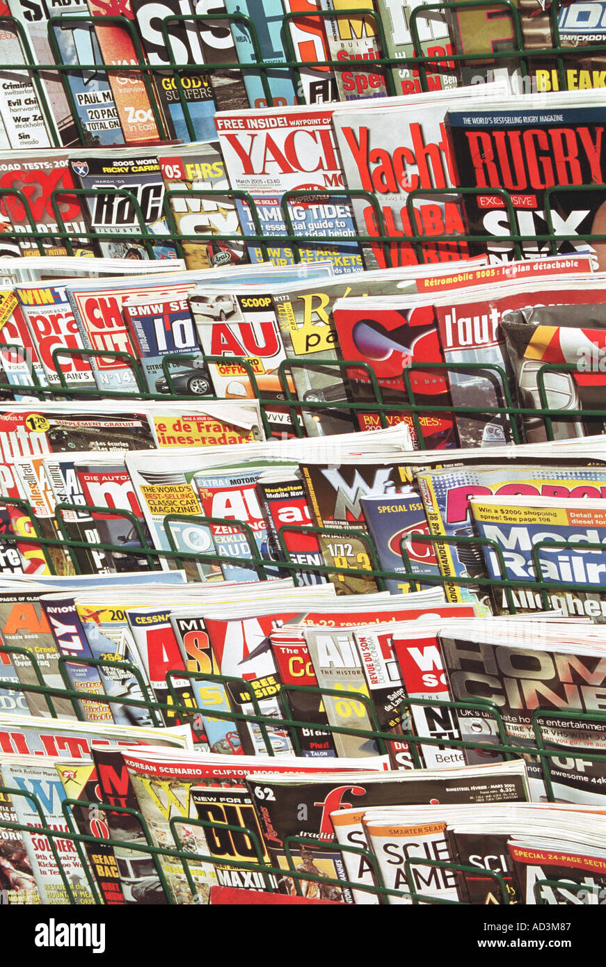 international magazines on news stand Stock Photo - Alamy