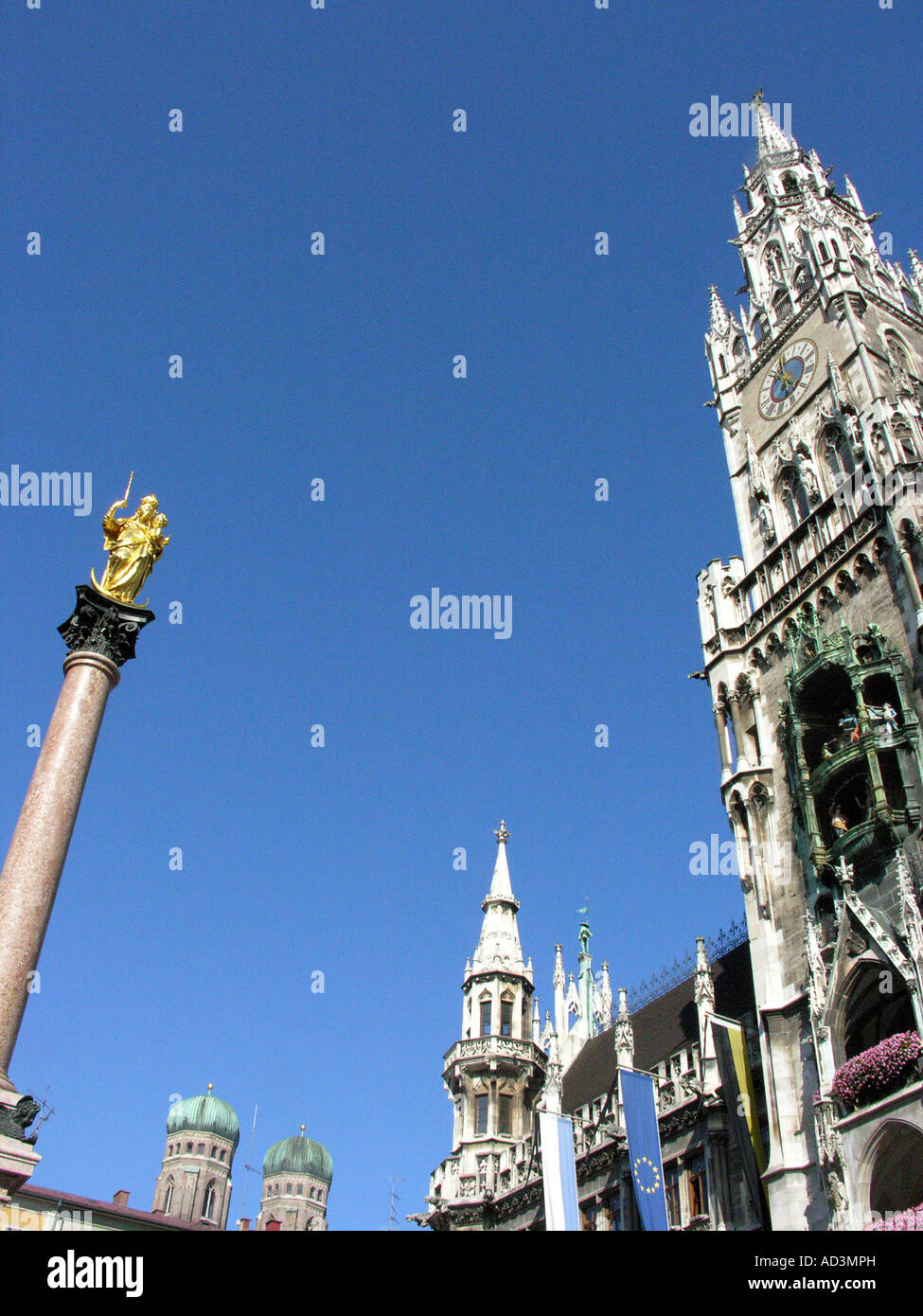 Munich towers frauenkirche symbol hi-res stock photography and images ...