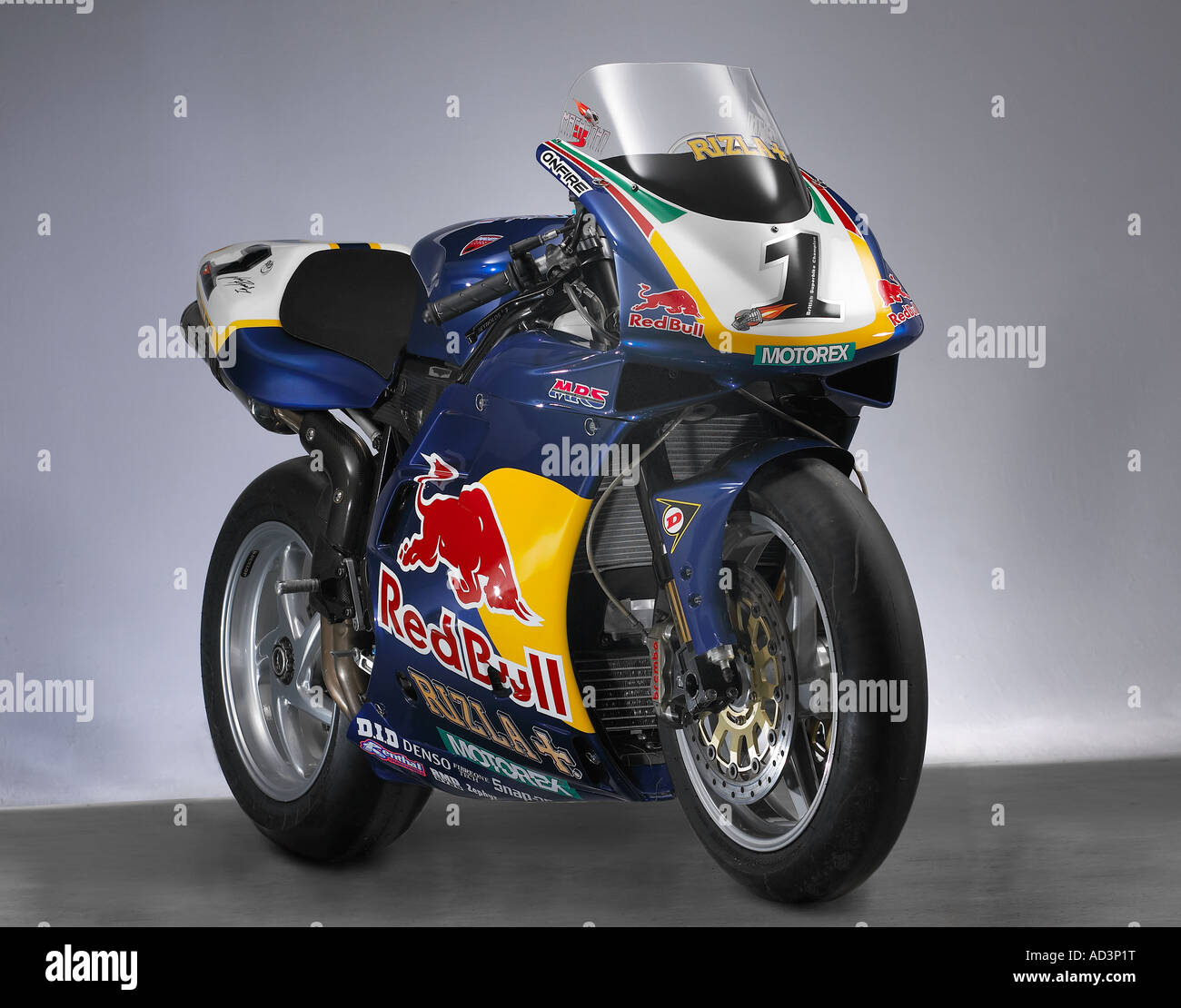 2000 2001 hi-res stock photography and images - Alamy