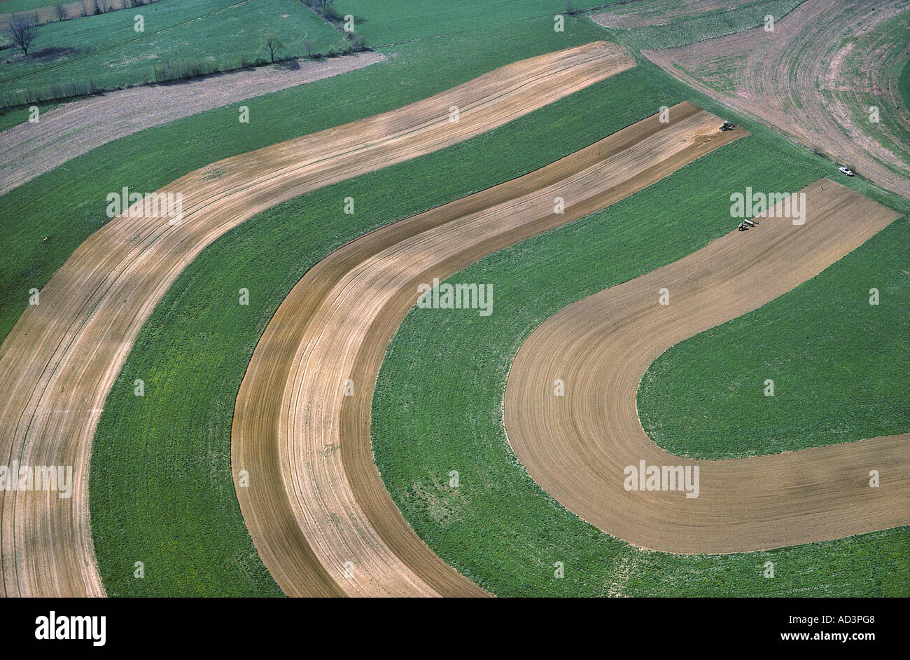 Contour farming hi-res stock photography and images - Alamy