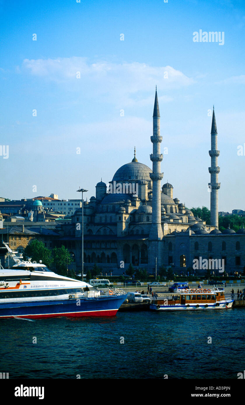 Yeni Cami Mosque Istanbul Turkey Stock Photo - Alamy