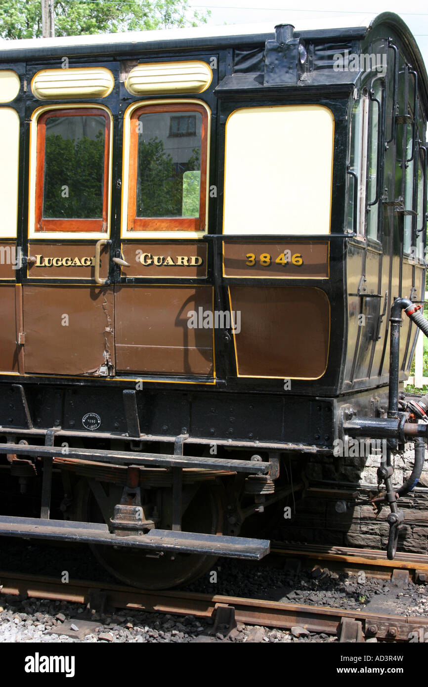 Victorian railway carriage hi-res stock photography and images - Alamy