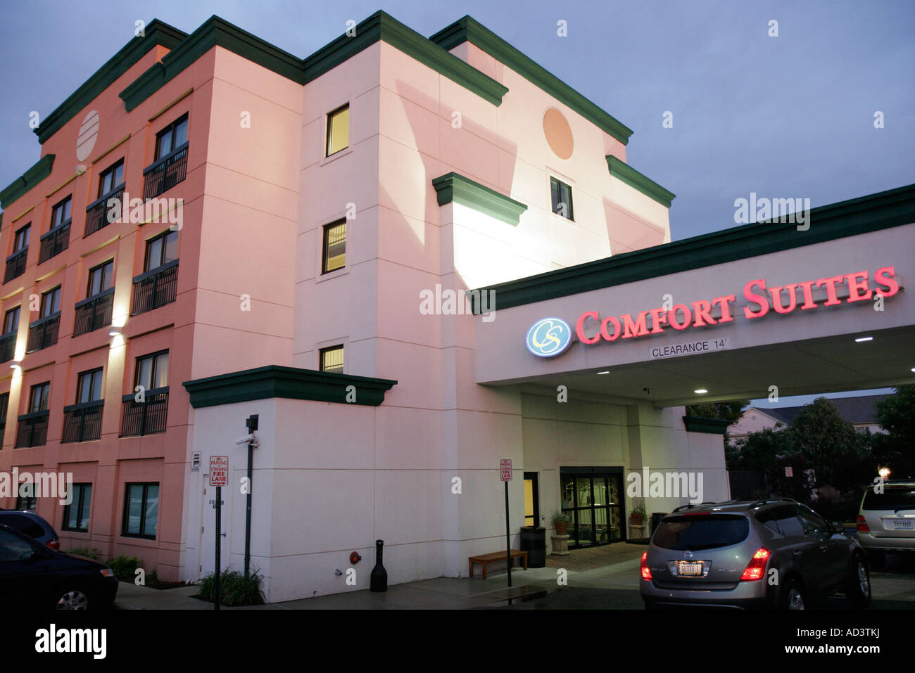 Leesburg Virginia,Loudoun County,Comfort Suites,motel,lodging,entrance ...