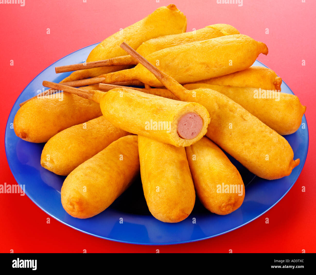 Corn dogs hi-res stock photography and images - Alamy