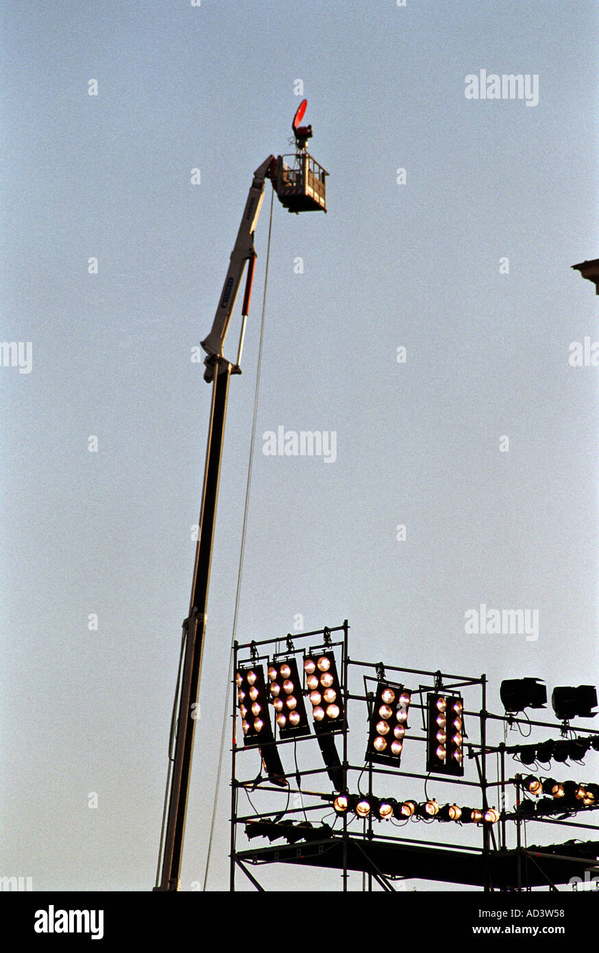 Cameraman on platform filming hi-res stock photography and images - Alamy