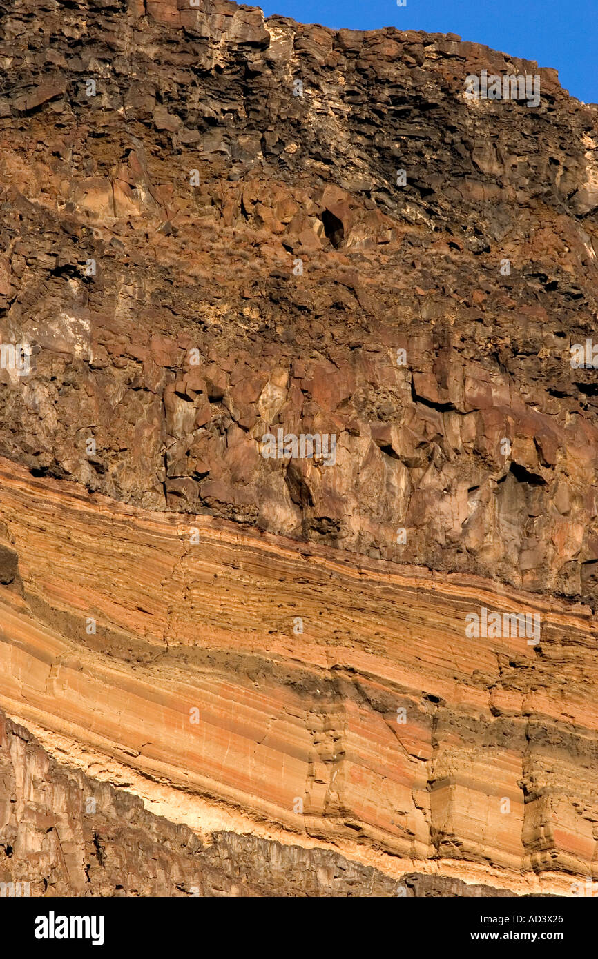 Rock stratification hi-res stock photography and images - Alamy
