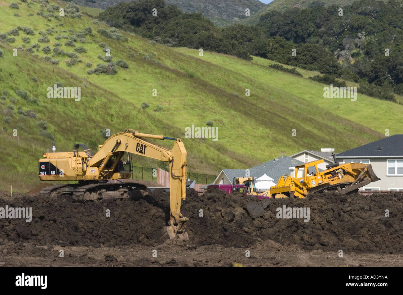 Building new homes in old farm fields Stock Photo - Alamy