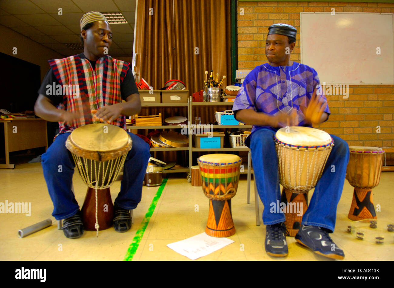 West african drums hi-res stock photography and images - Alamy
