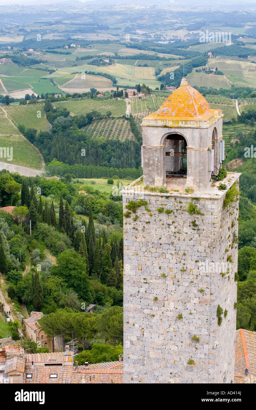 Mobile phone mast church hi-res stock photography and images - Alamy