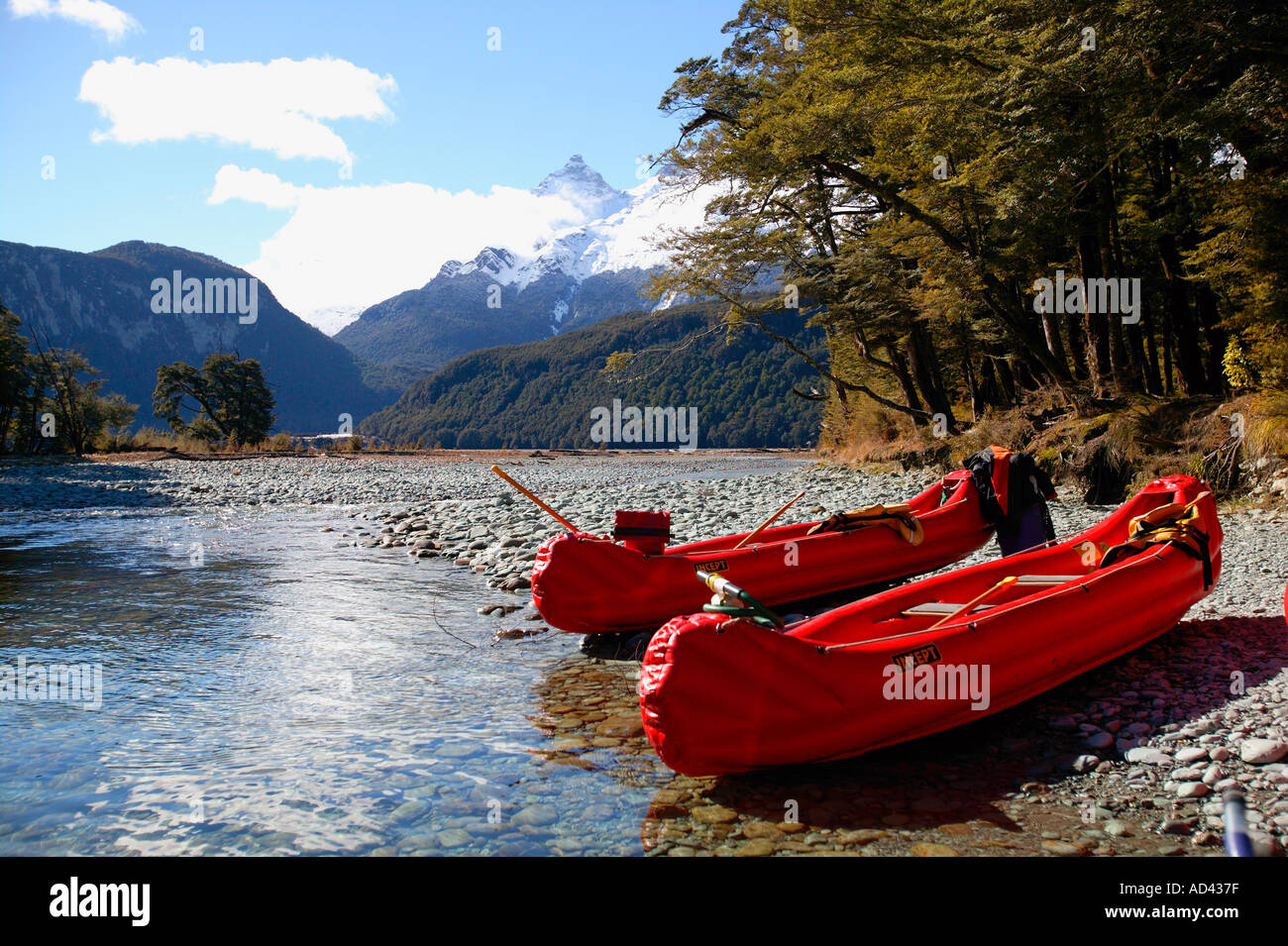 Kayak river dart hi-res stock photography and images - Alamy