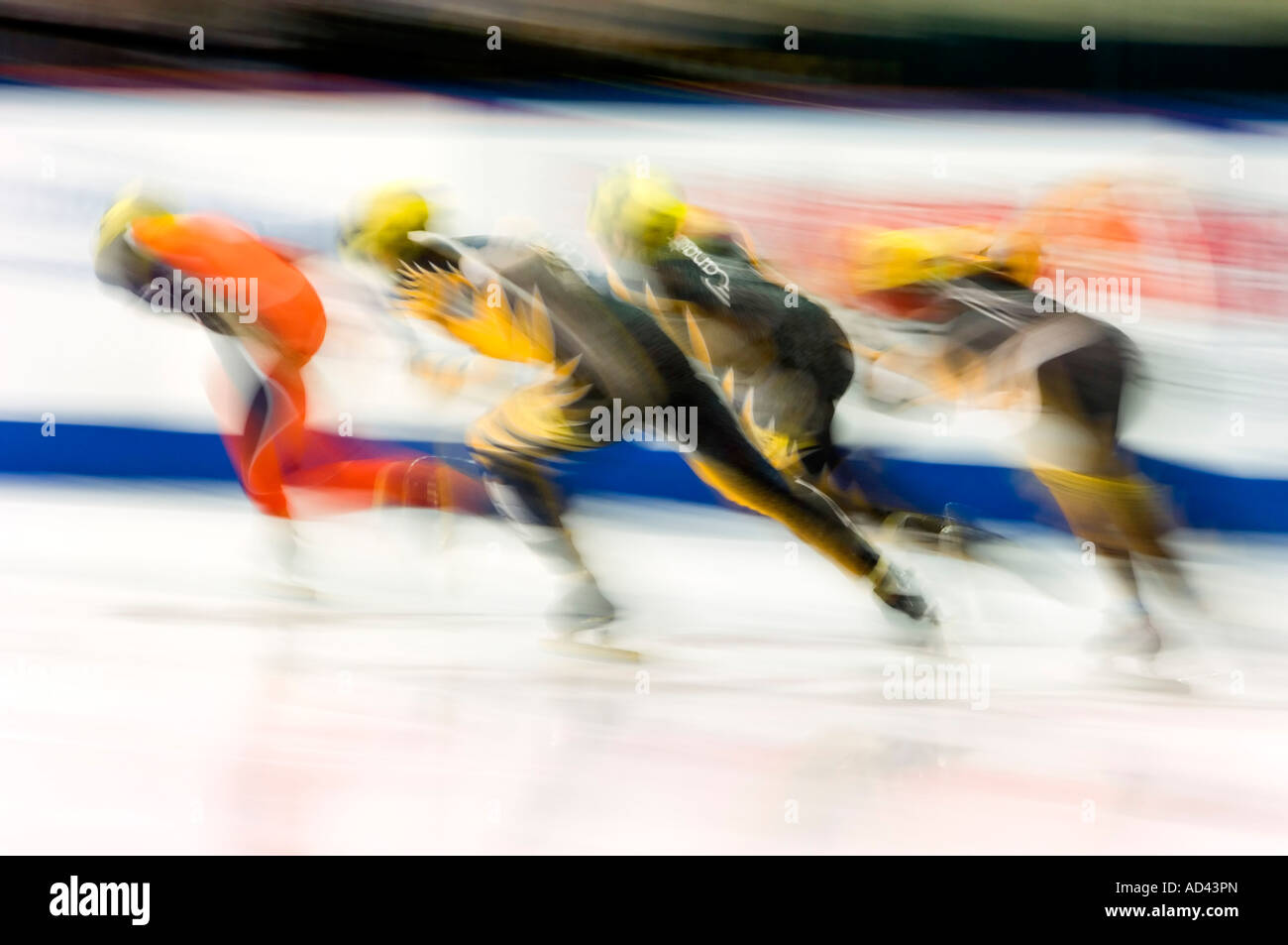 Short track speed skating competition hi-res stock photography and ...