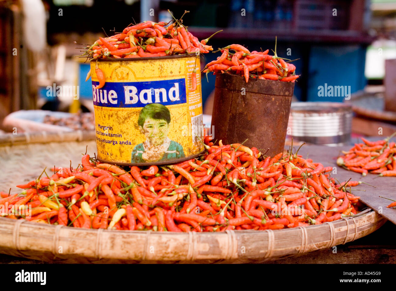 Local food of manado hi-res stock photography and images - Alamy