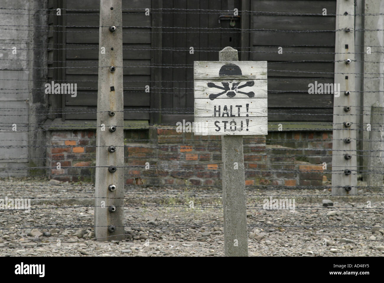 Halt German Stop Sign High Resolution Stock Photography and Images - Alamy