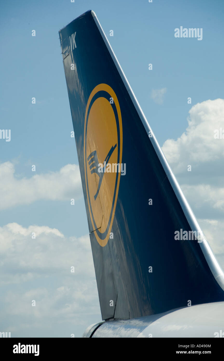 Tail fin, Lufthansa Boing 747 Stock Photo - Alamy