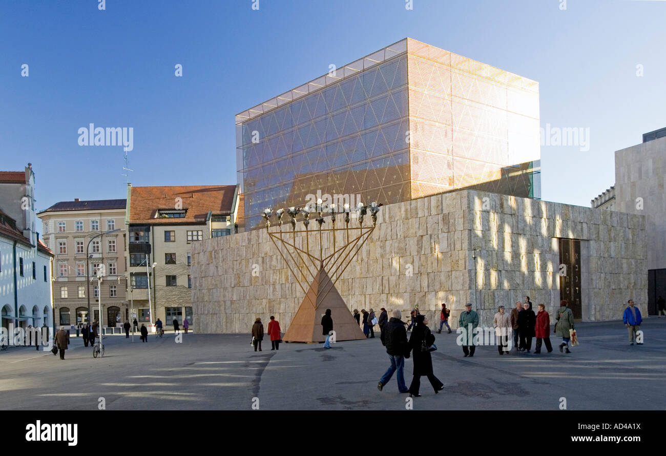 Jewish synagogue at Jakobsplatz in Munich downtown, Bavaria, Germany ...