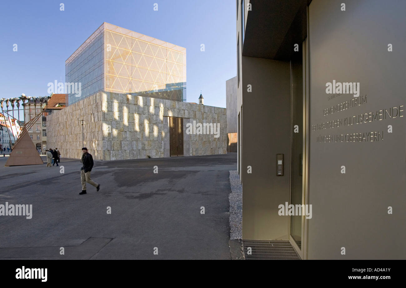 Jewish synagogue at Jakobsplatz in Munich downtown, Bavaria, Germany ...