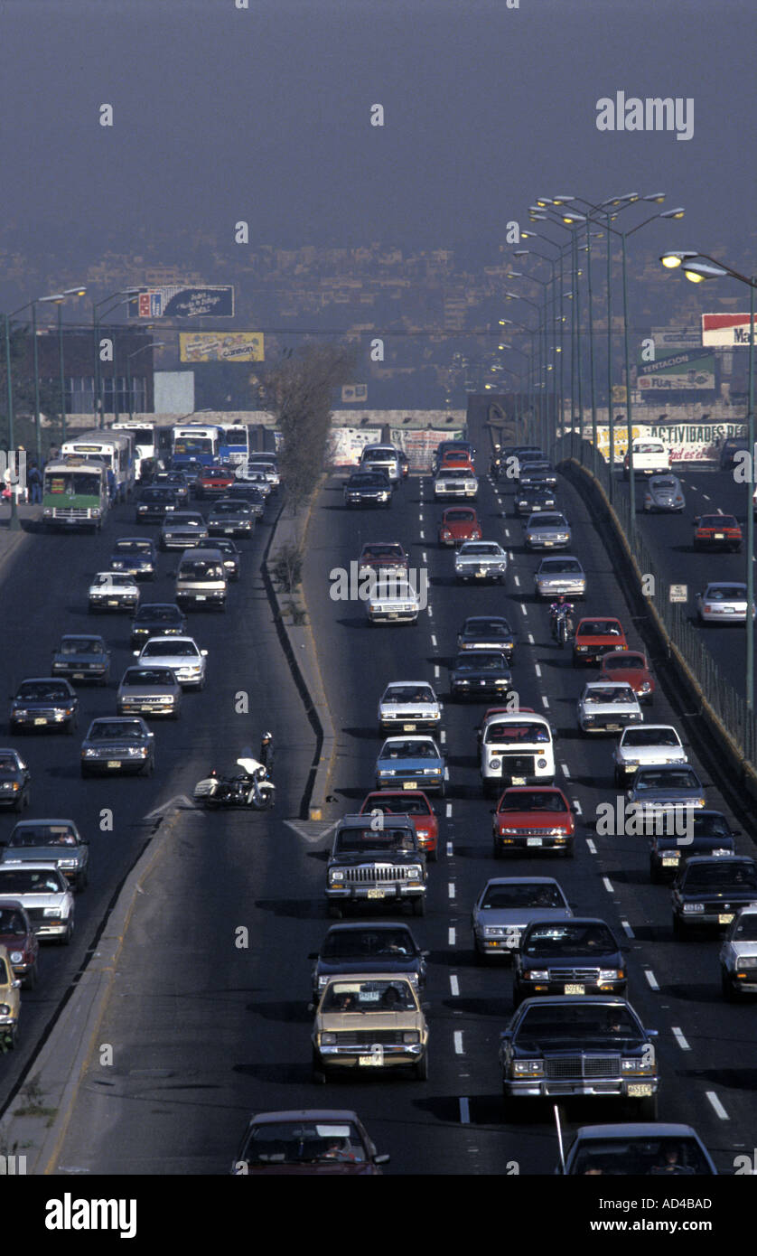Pollution mexico air hi-res stock photography and images - Alamy