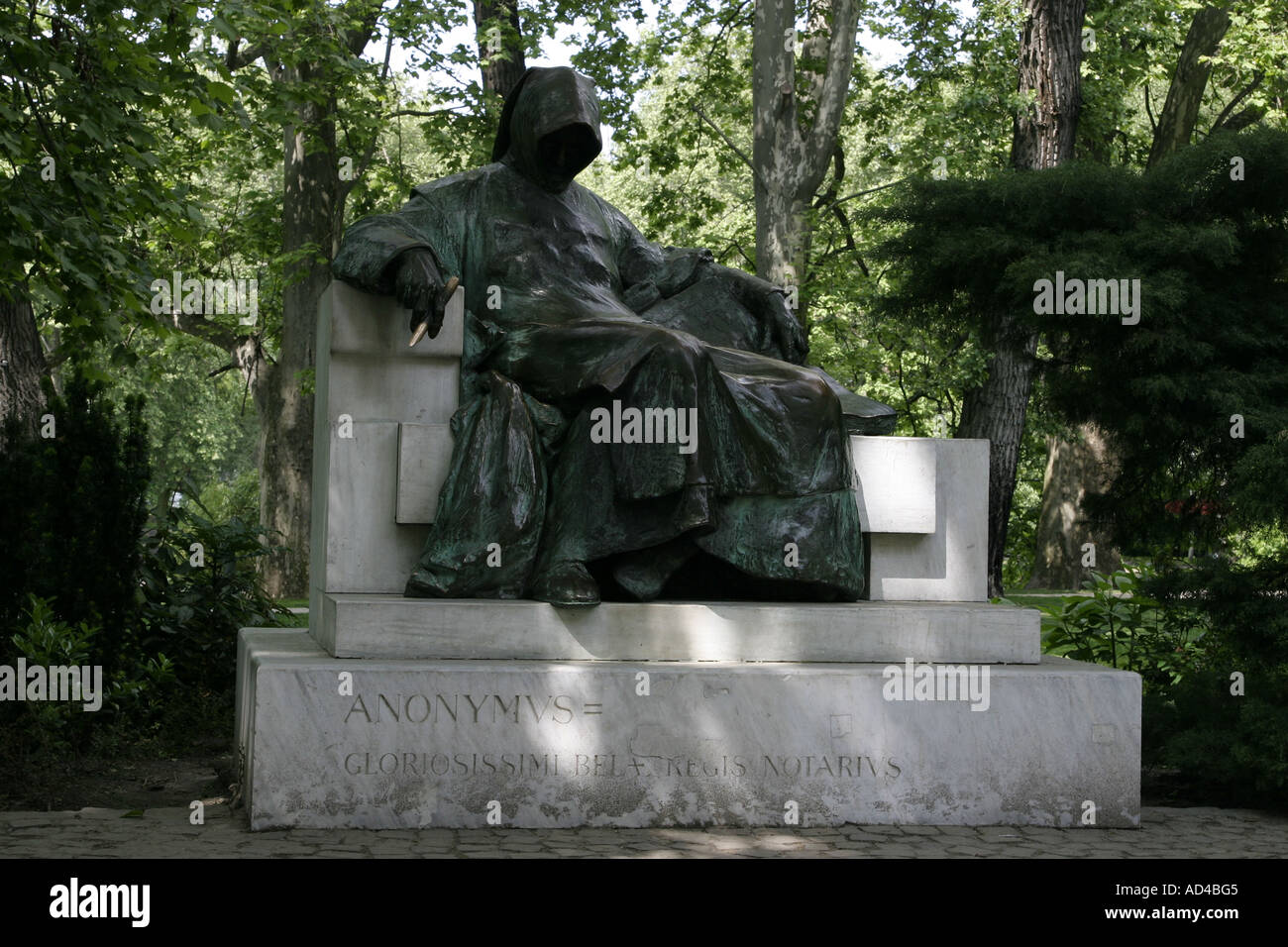 Statue of Anonymous in Budapest Stock Photo - Alamy