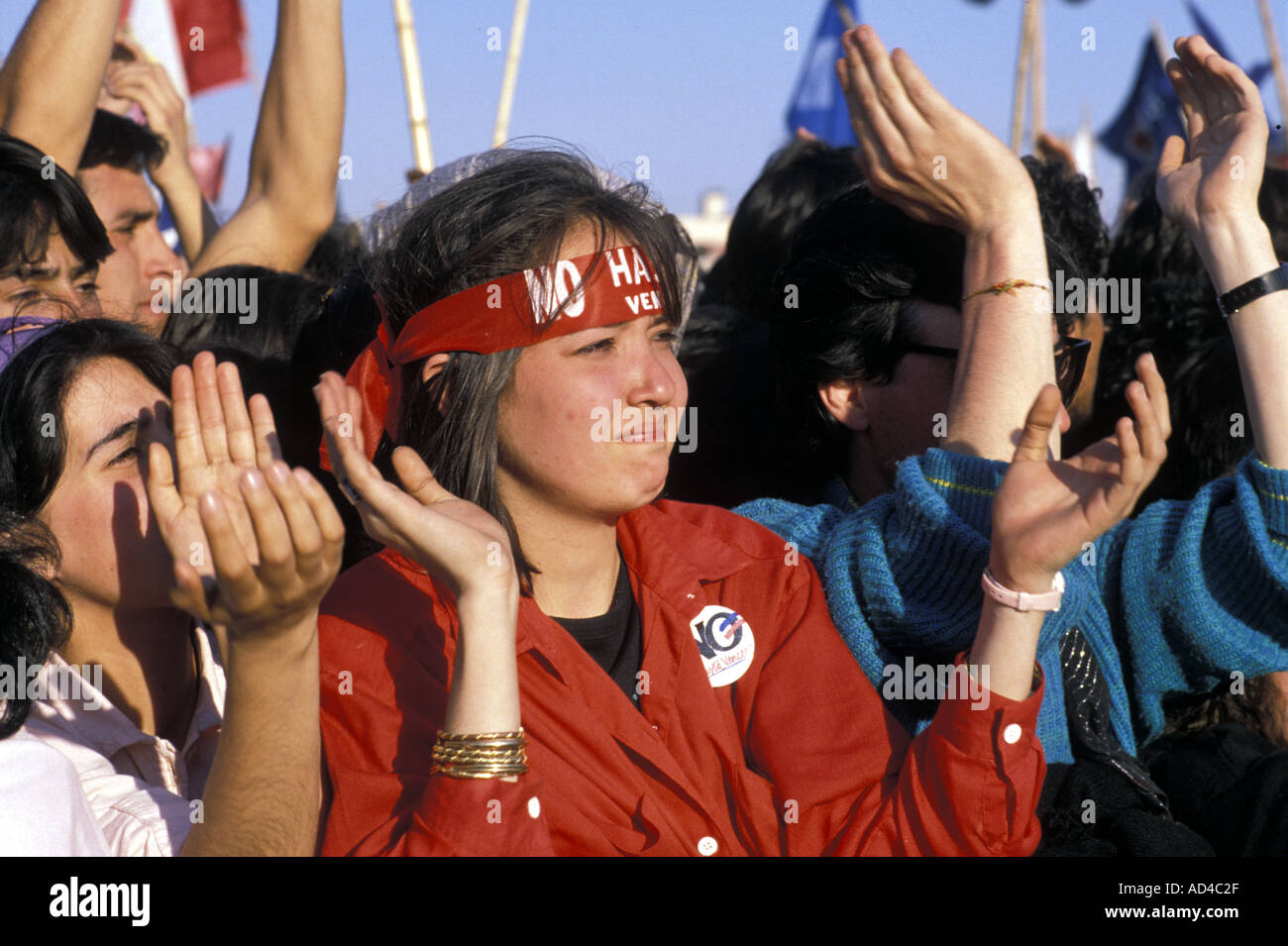 CHILE OPPOSITION RALLY AGAINST DICTATOR PINOCHET SANTIAGO 1988 Stock ...