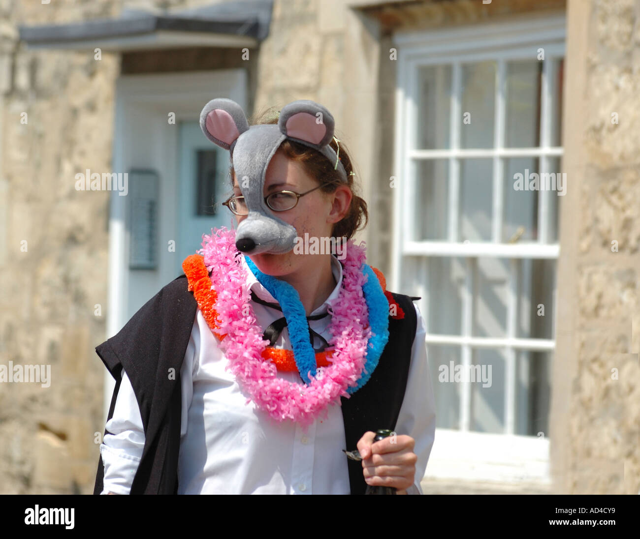 Oxford university academic dress hi-res stock photography and images ...